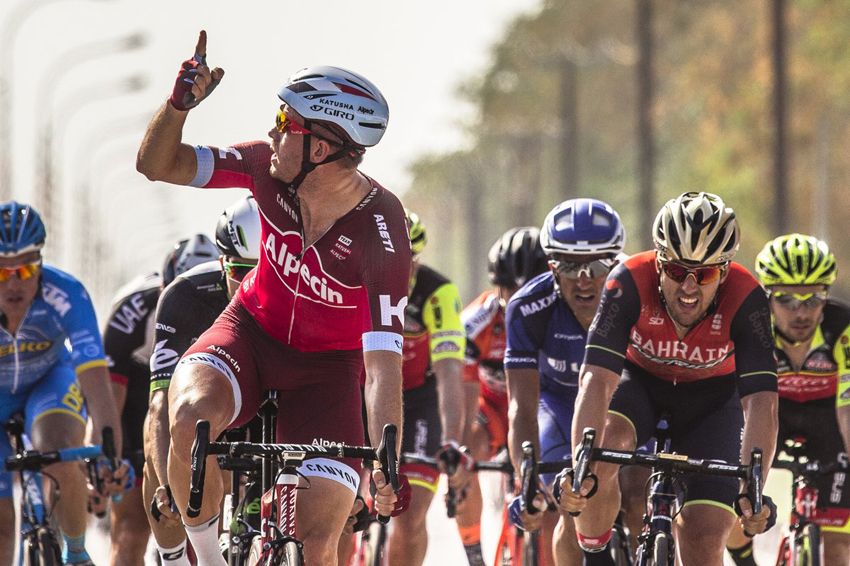 Tour de Omán: Kristoff gana, Boonen se cae
