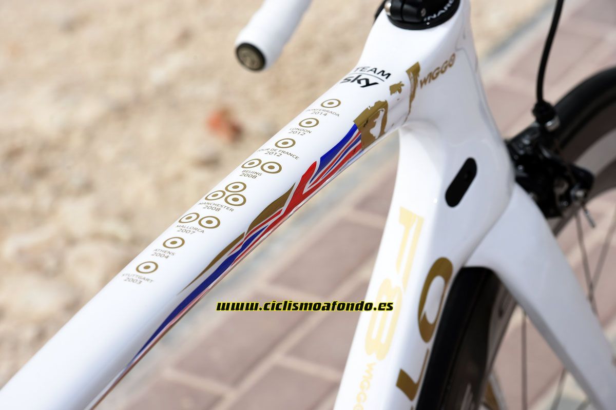 Pinarello Dogma F8 - Edición especial Bradley