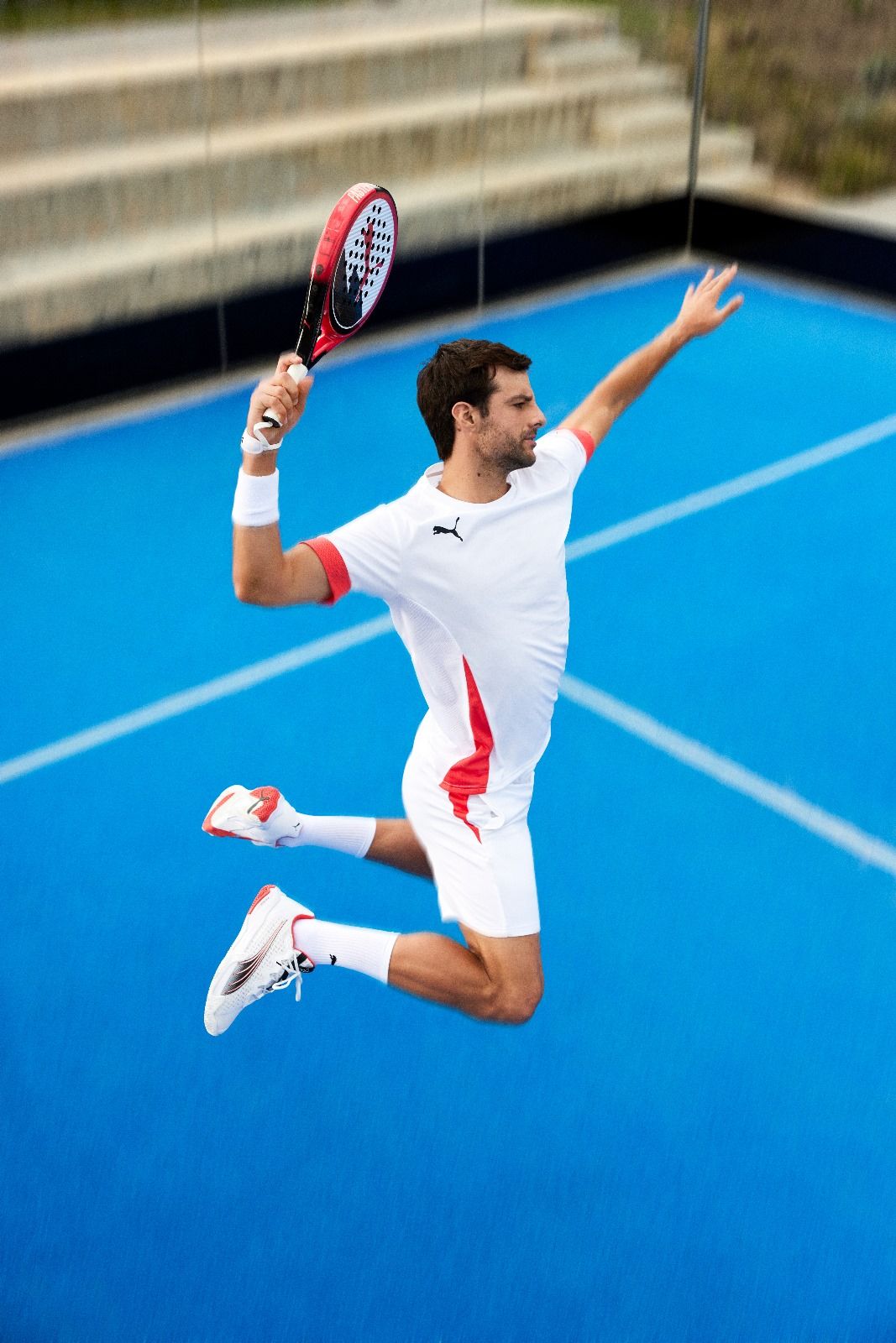 Puma presenta su colección Faster Pádel SS24 con la nueva...