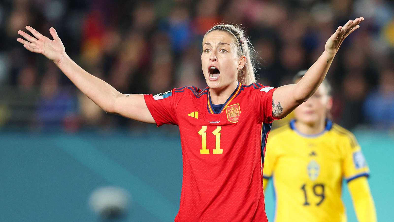 Alexia Putellas vuelve a pasar por el quirófano
