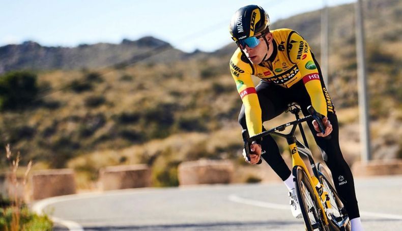 Movistar ficha a Hessmann pese a que sigue suspendido por...